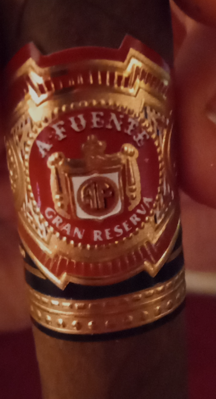 Fantastic Hemingway, Signature Size. | Cigar Reviews | Cigar World