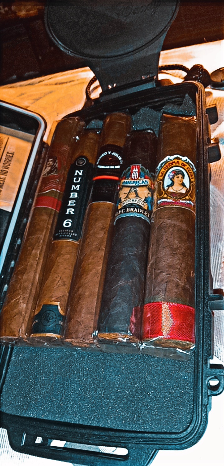 Smooth | Cigar Reviews | Cigar World