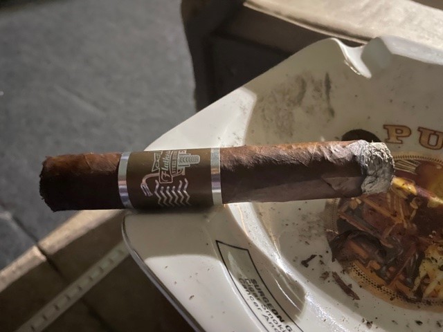 long smoke | Cigar Reviews | Cigar World