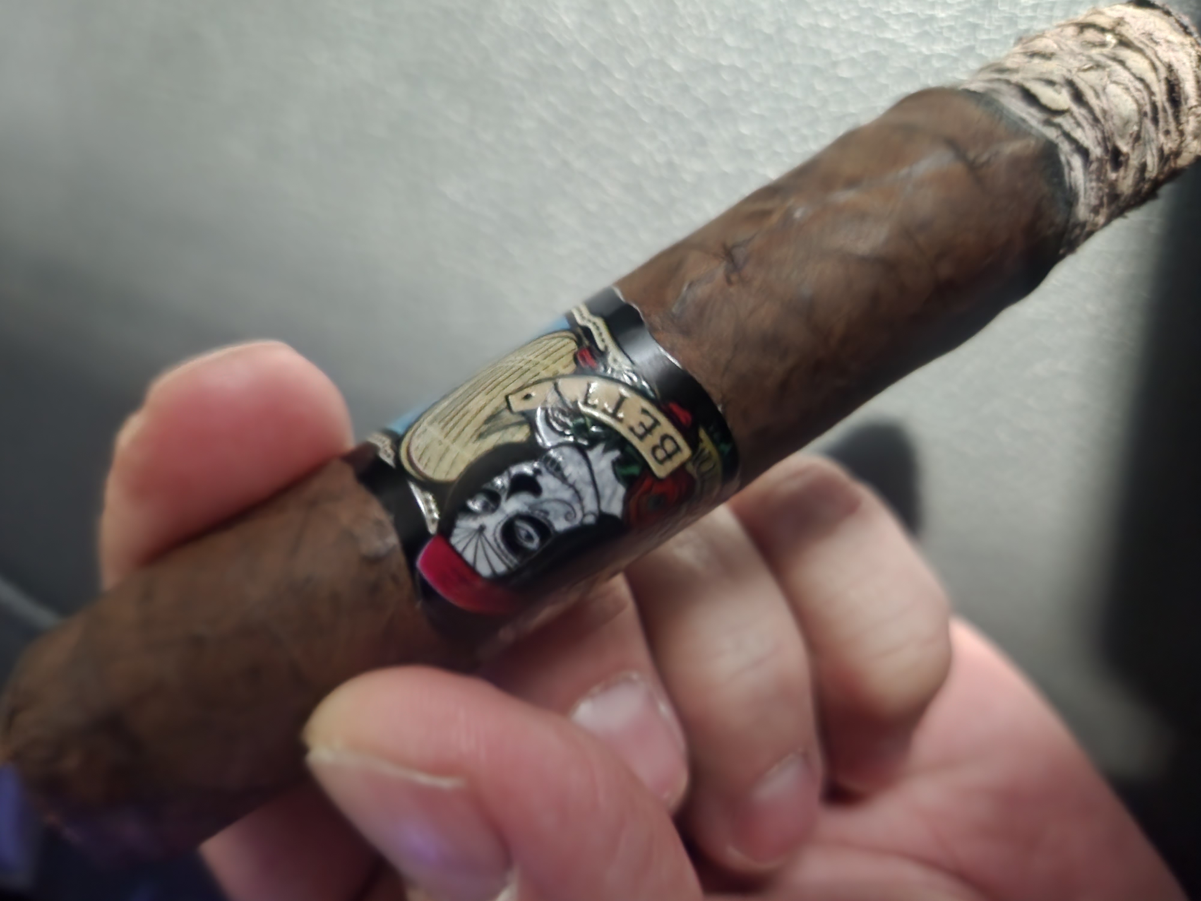 Fat Bottom Betty | Cigar Reviews | Cigar World