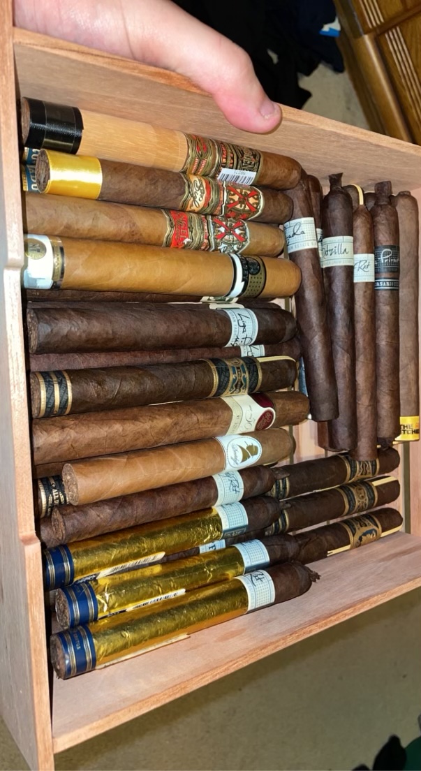 Guns loaded | Cigar World