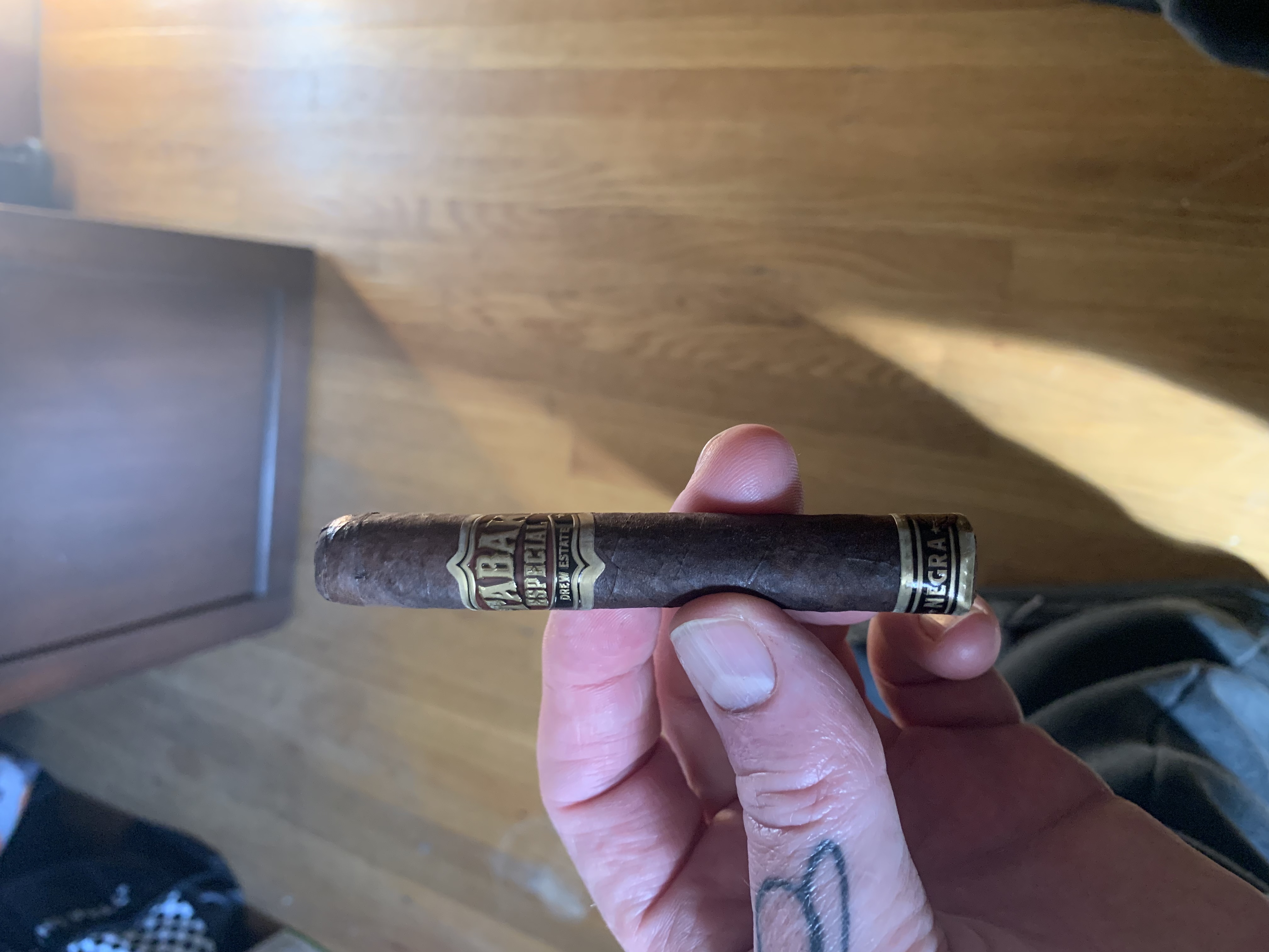 Quick Break | Cigar World